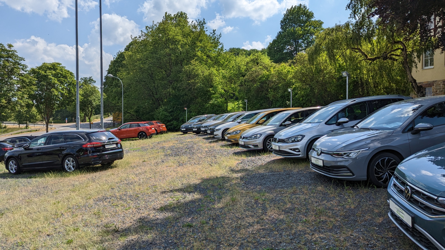 Autohaus Reinhard Buttlarnull